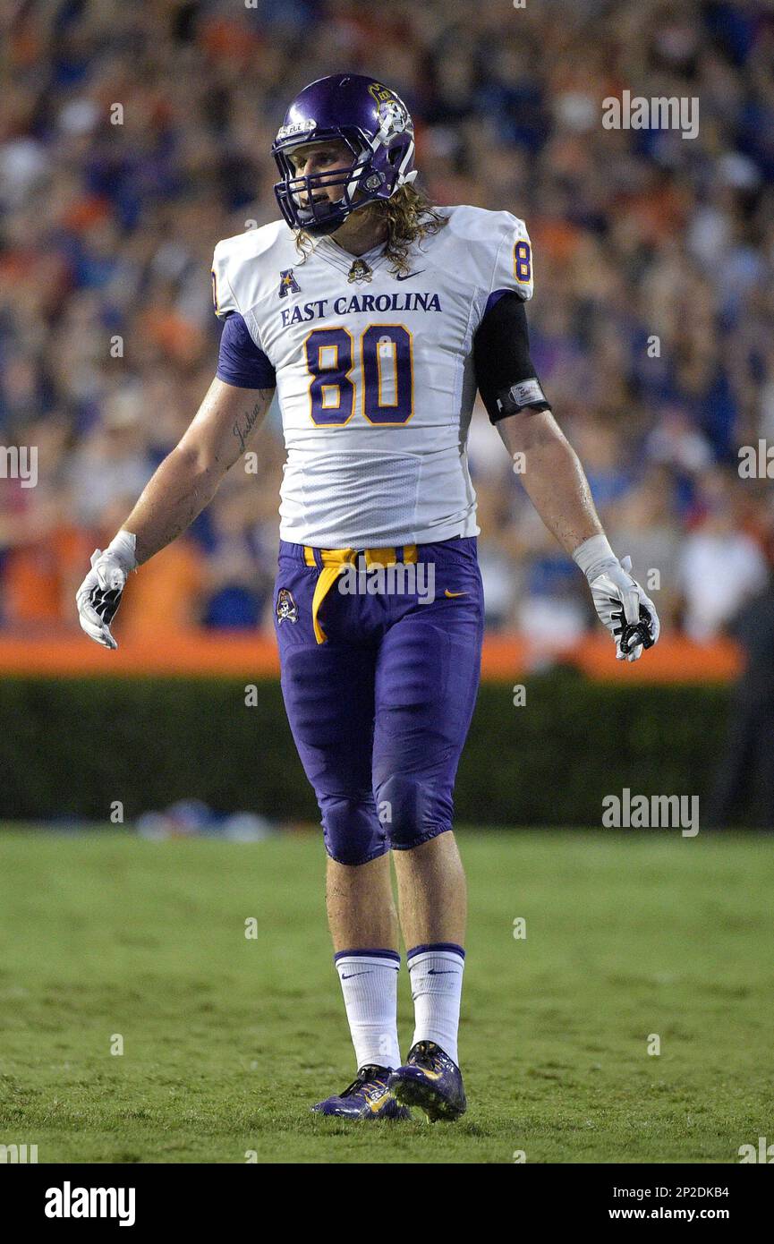 East Carolina tight end Bryce Williams (80) lines up for a play during ...