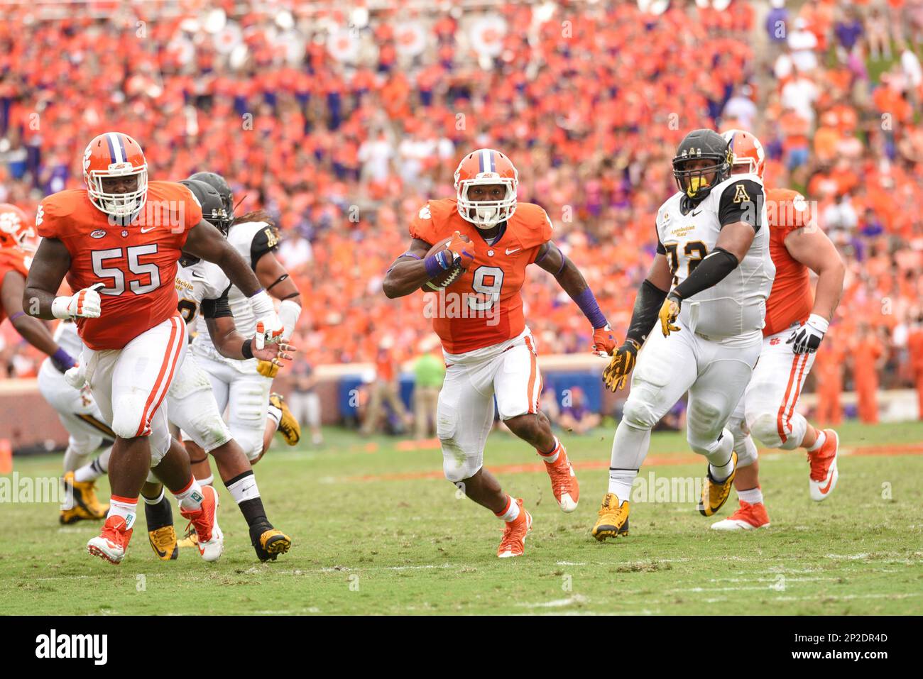 September 12, 2015: Clemson running back Wayne Gallman (9) during 1st ...