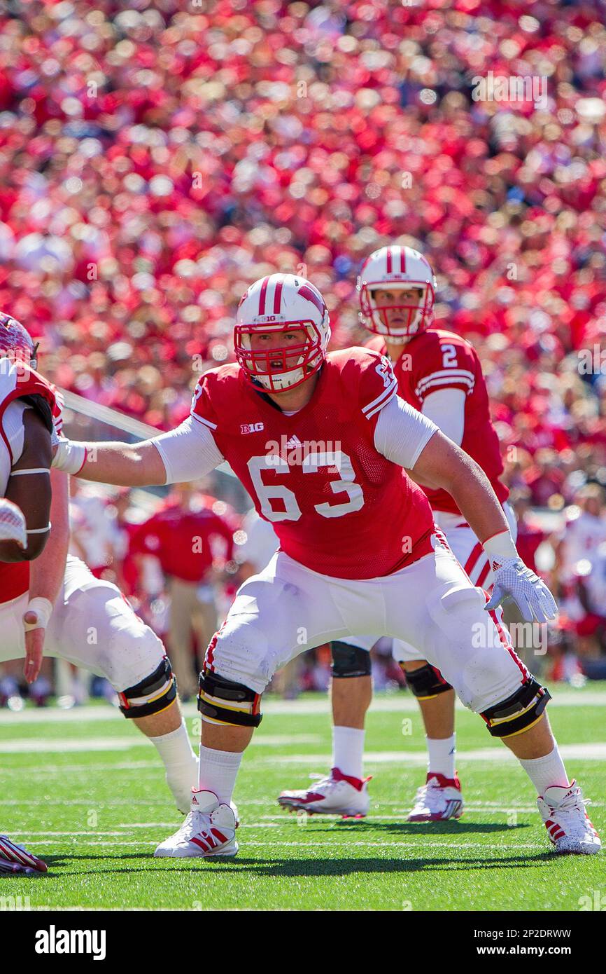 September 12, 2015: Wisconsin Badgers offensive lineman Michael Deiter ...