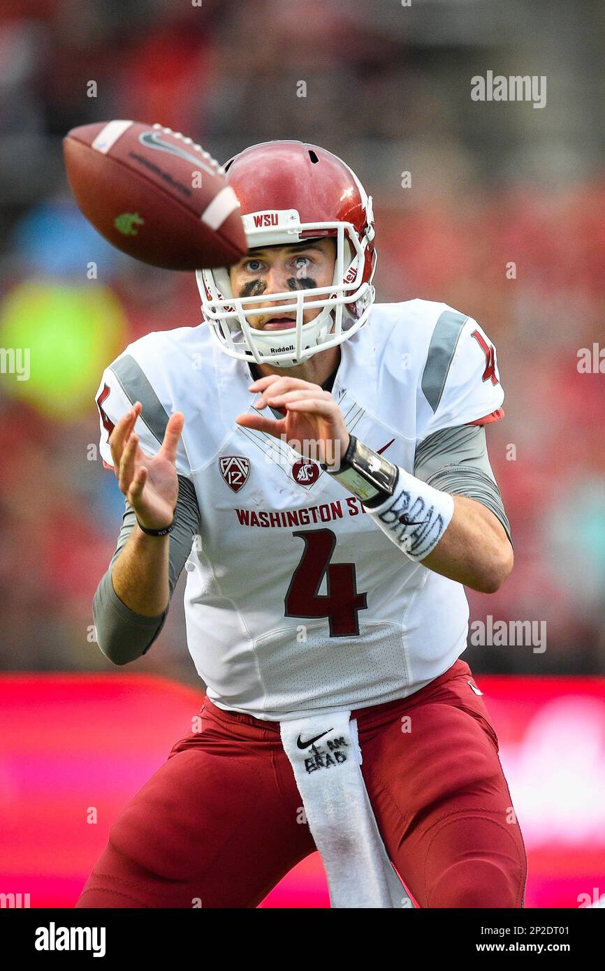September 12, 2015: Washington State Cougars quarterback Luke Falk (4 ...