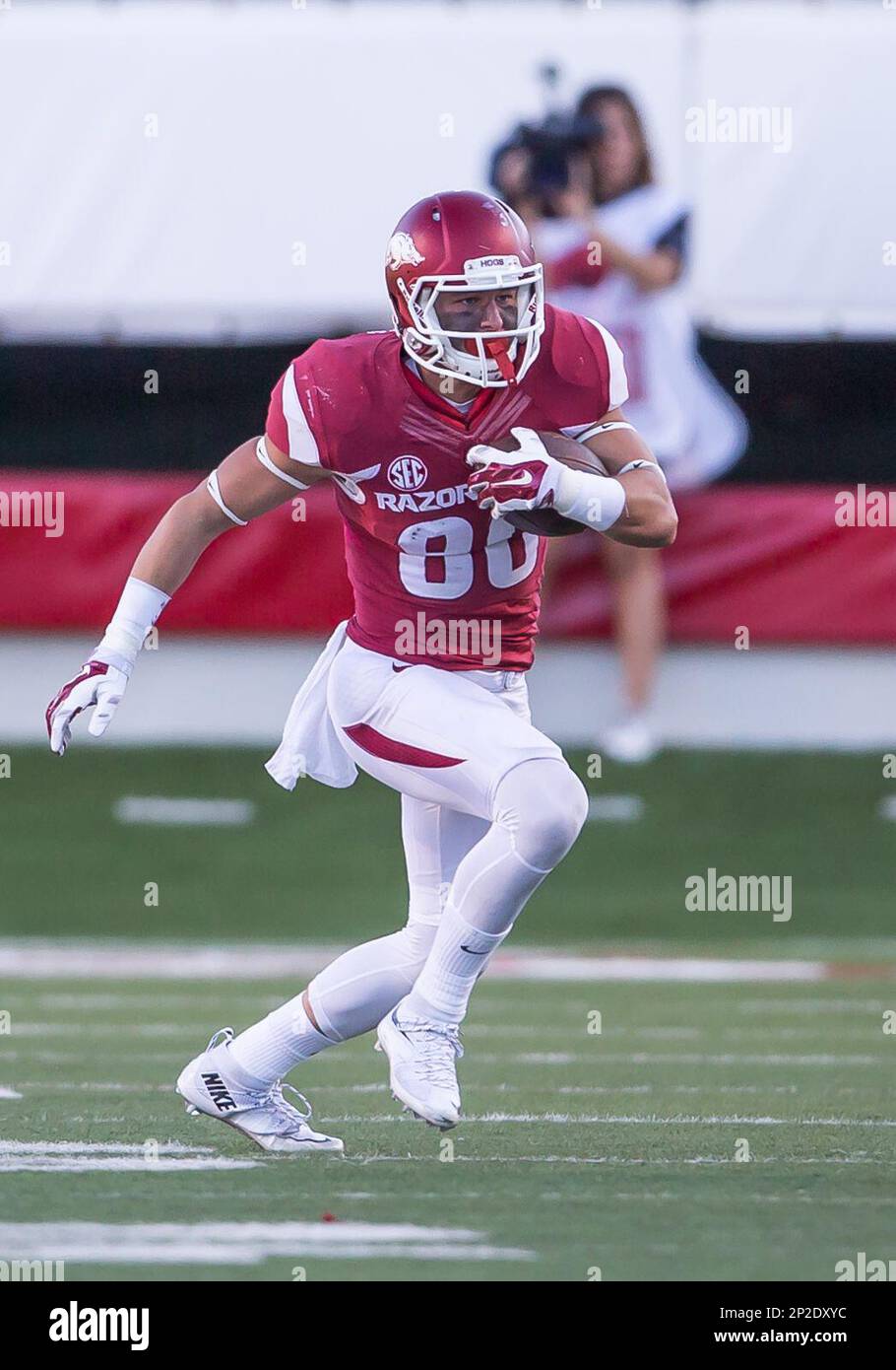 September 12, 2015: Arkansas Razorbacks wide receiver Drew Morgan (80 ...