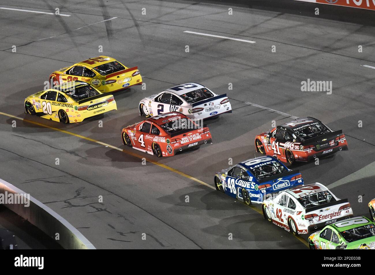 Matt Kenseth (20) and Joey Logano (22) during the NASCAR Sprint Cup ...