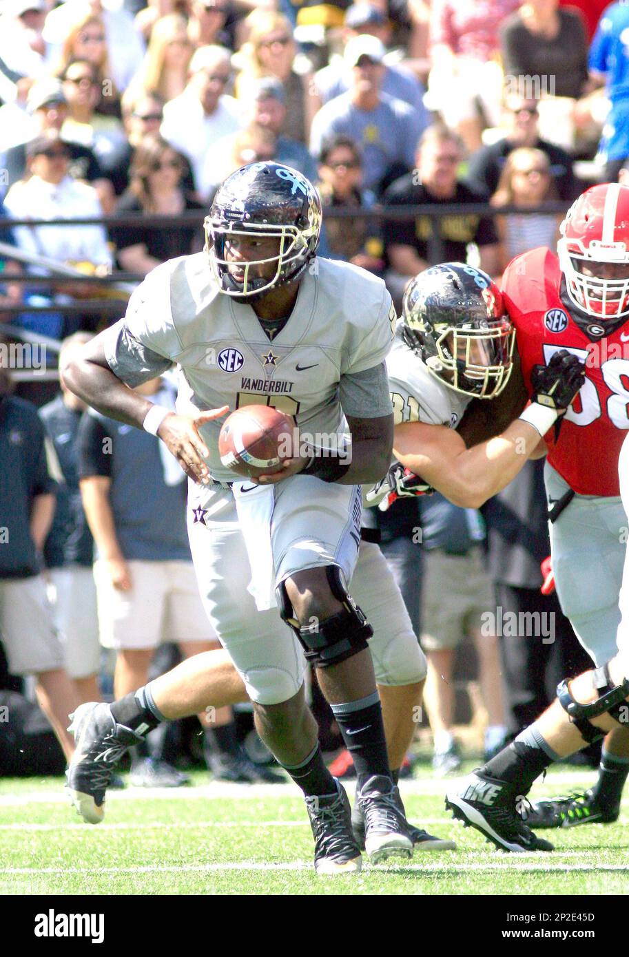 September 12, 2015: Vanderbilt quarterback Johnny McCrary (2) is shown ...