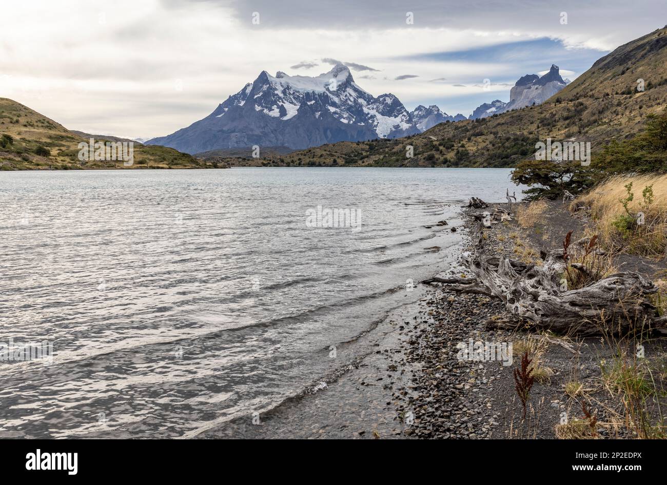 Impressive mountains and a lake with turquoise water at Torres del ...