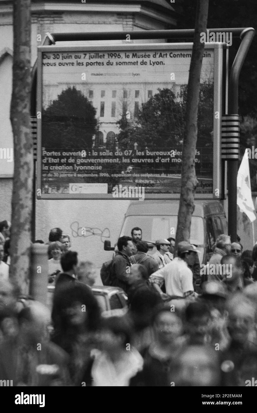 Quiet demo Black and White Stock Photos & Images - Alamy