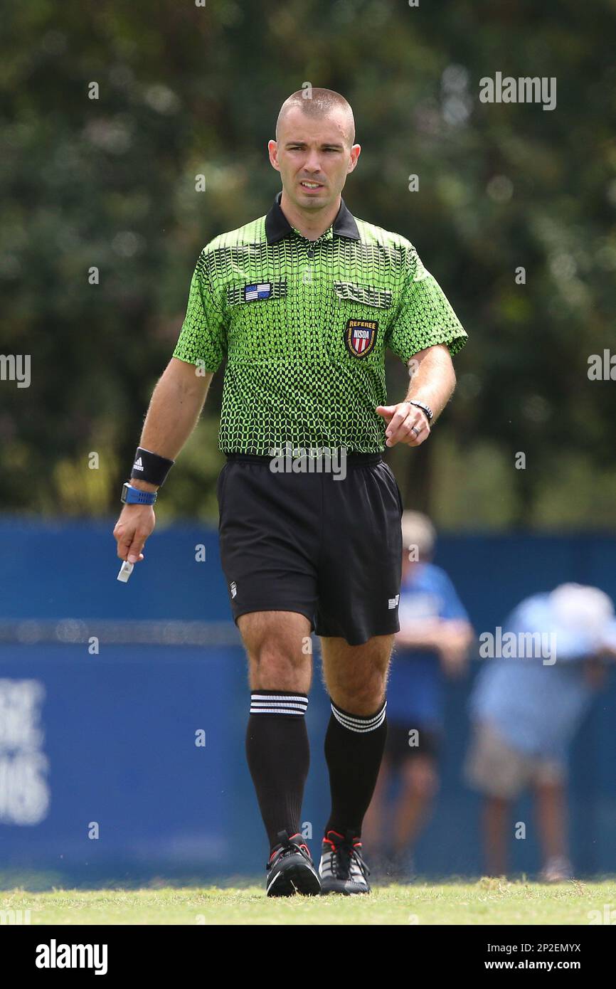 06 September 2015: Referee Chris Penso. The Duke University Blue Devils ...