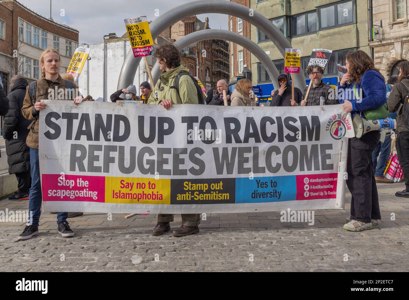 Dover, UK. 4th Mar, 2023. Far right groups protest at Dover against the ...