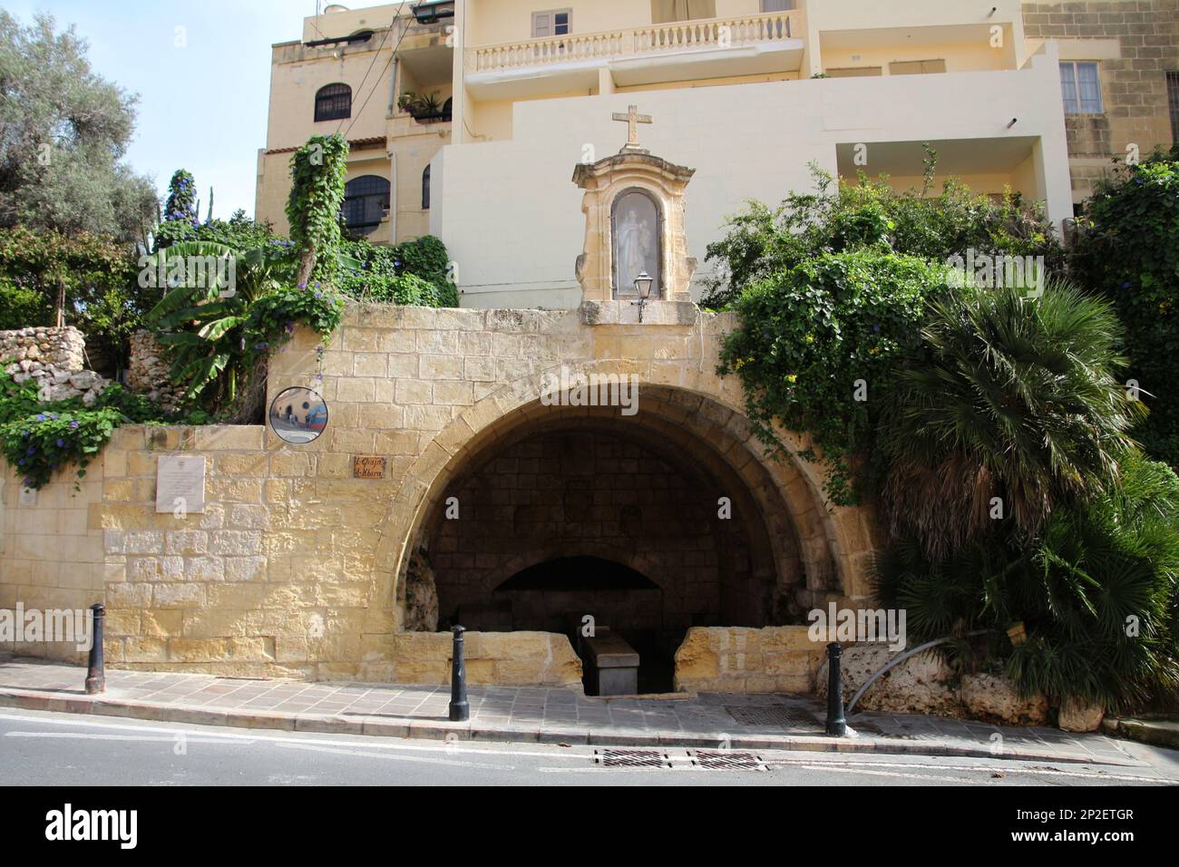 The wash house in Fontana, Gozo, Malta Stock Photo - Alamy