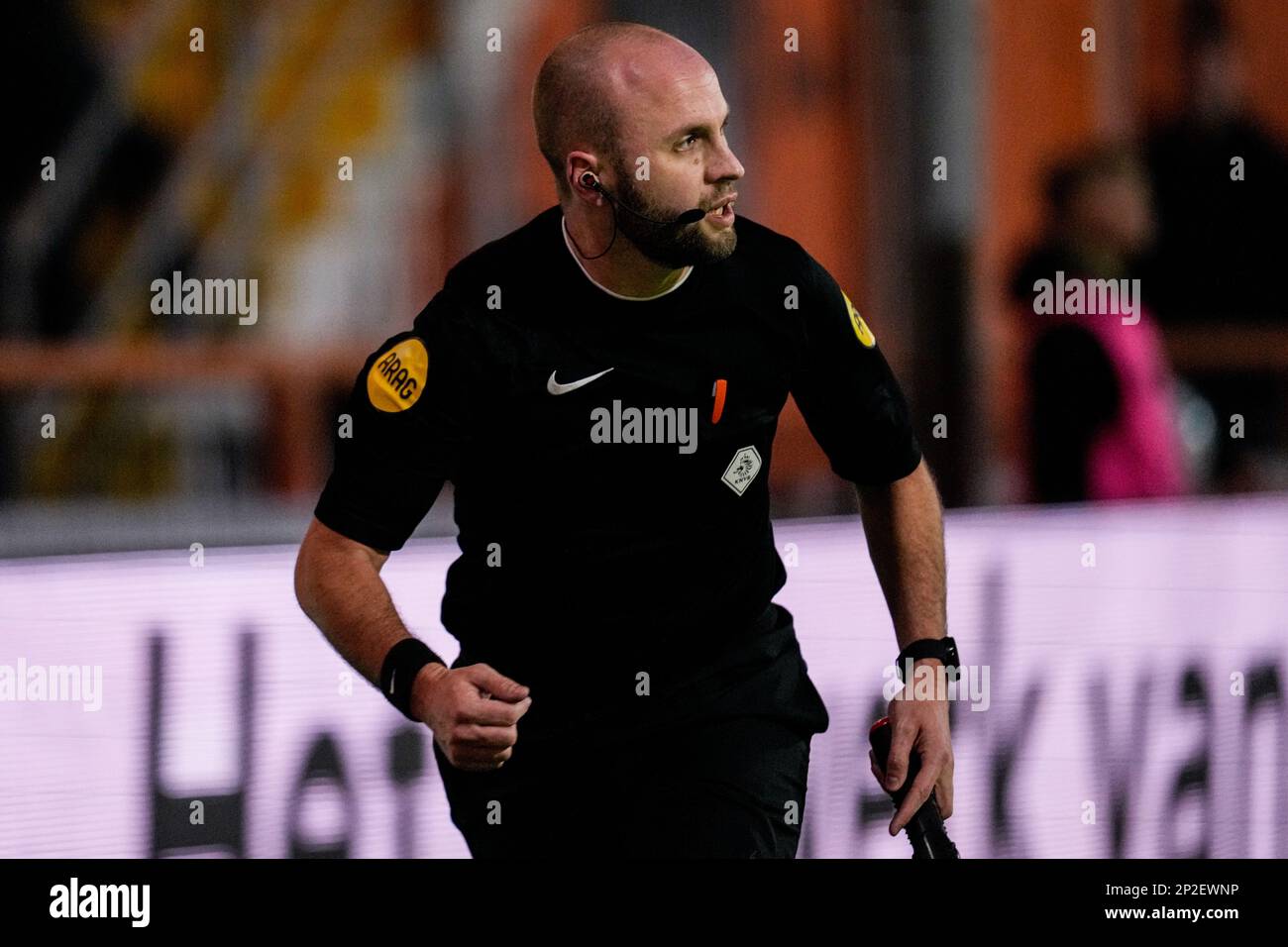 VOLENDAM, NETHERLANDS - MARCH 4: assistant referee Kevin Bodde during ...