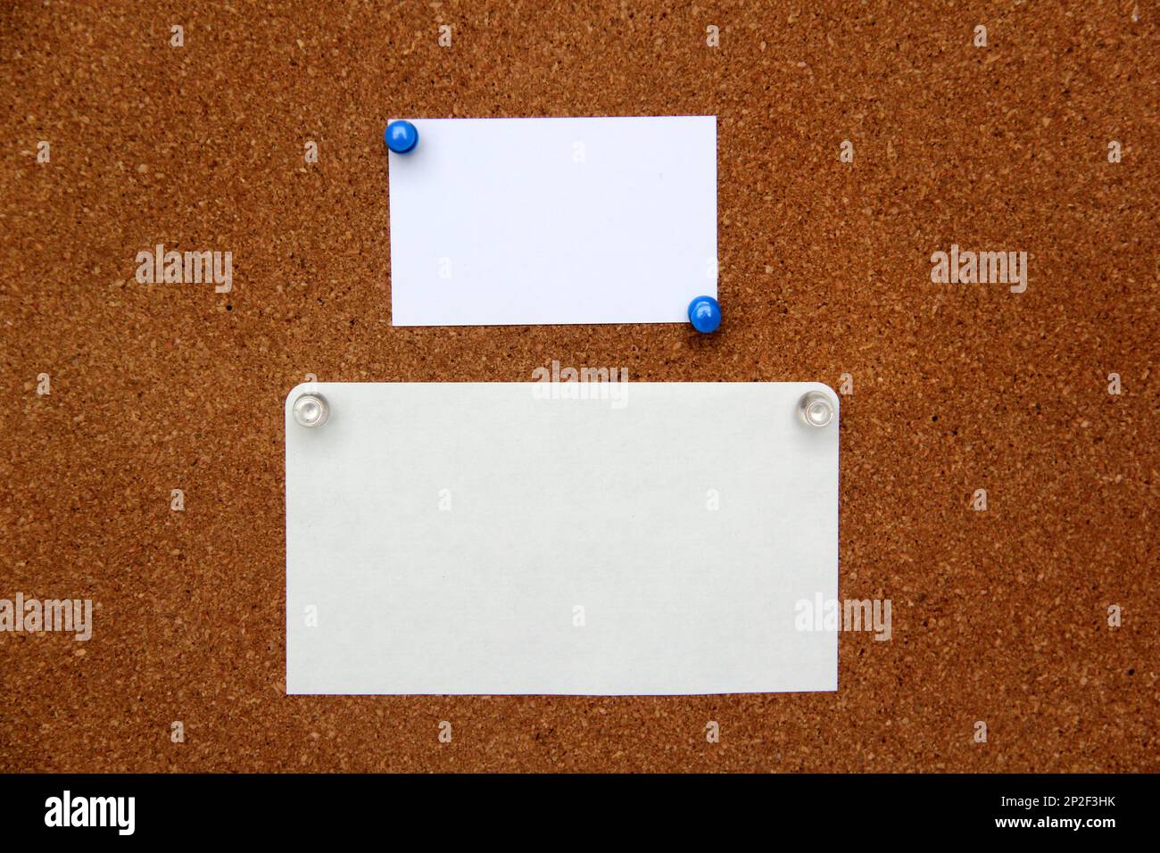 White notes important messages hi-res stock photography and images - Alamy