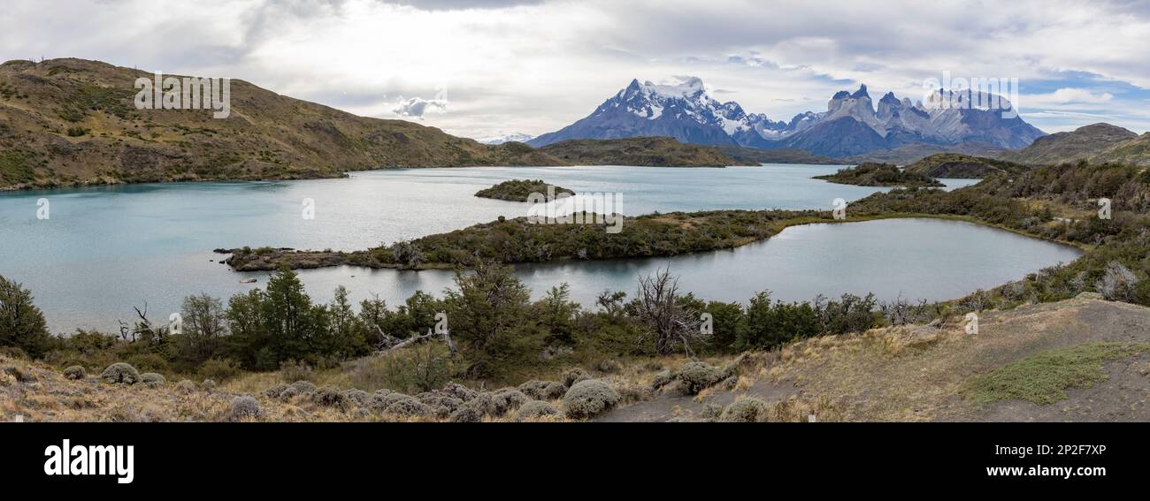 Impressive mountains and a lake with turquoise water at Torres del ...