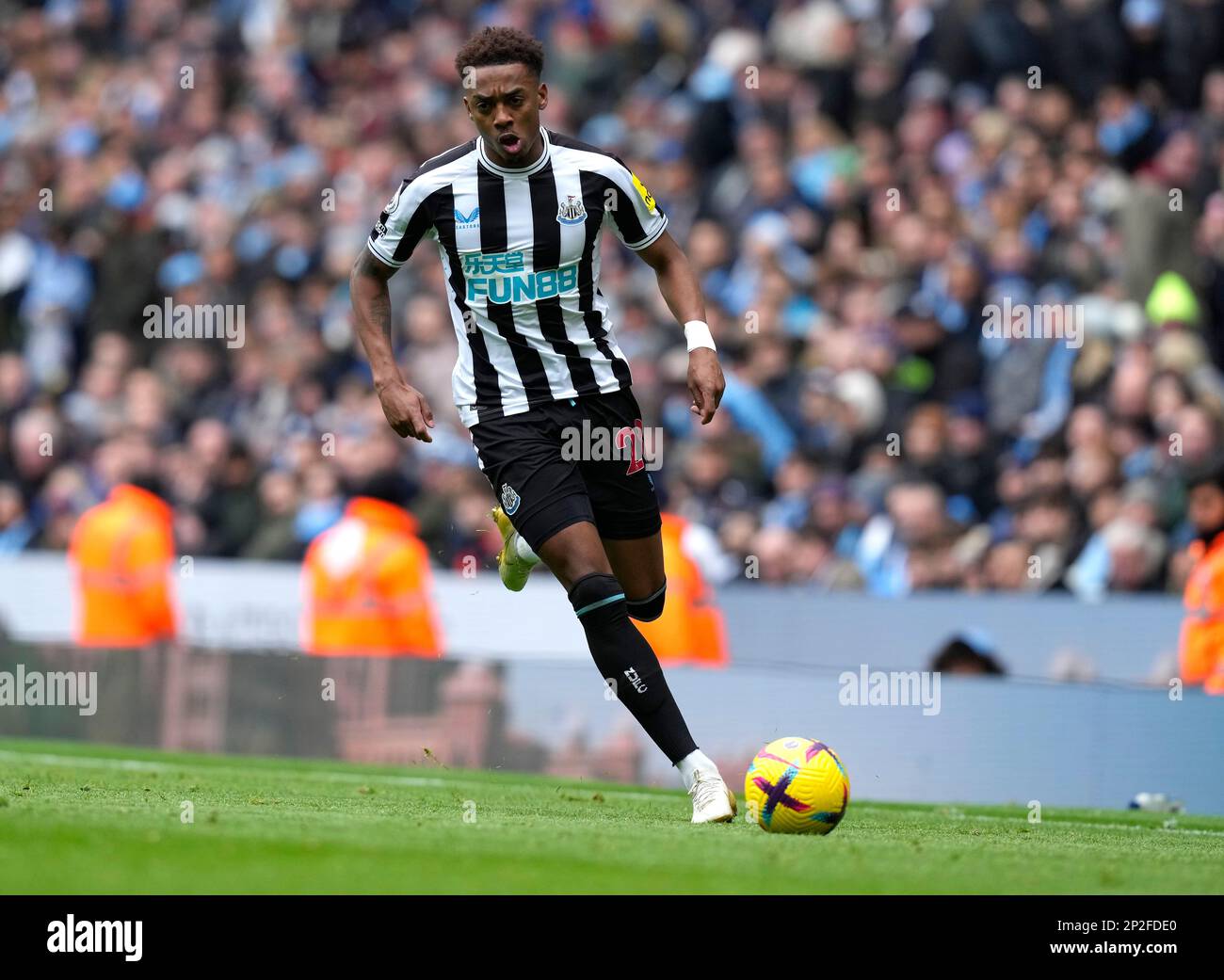 Joe willock manchester united 2023 hi-res stock photography and images ...