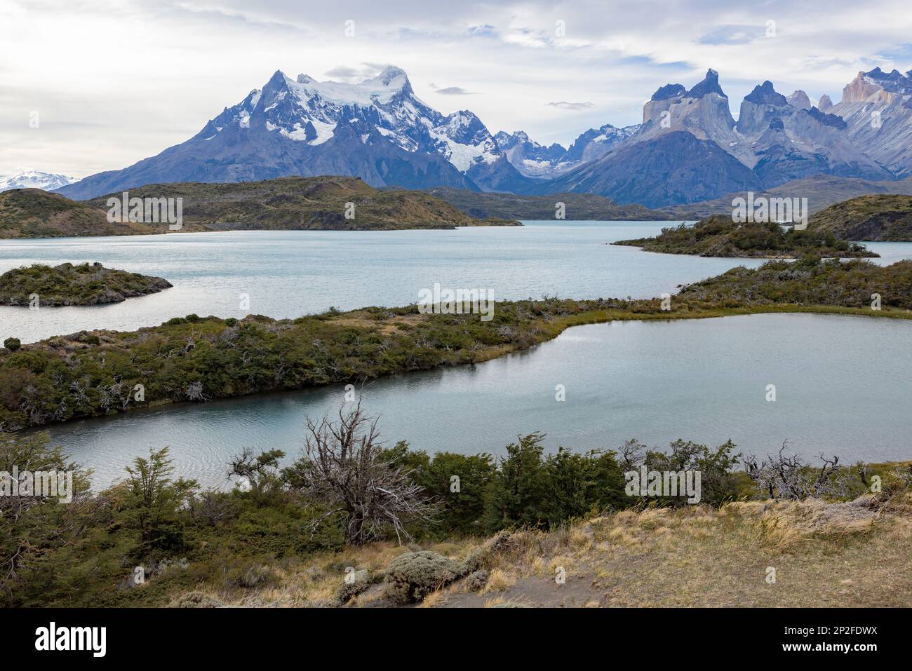 Impressive mountains and a lake with turquoise water at Torres del ...
