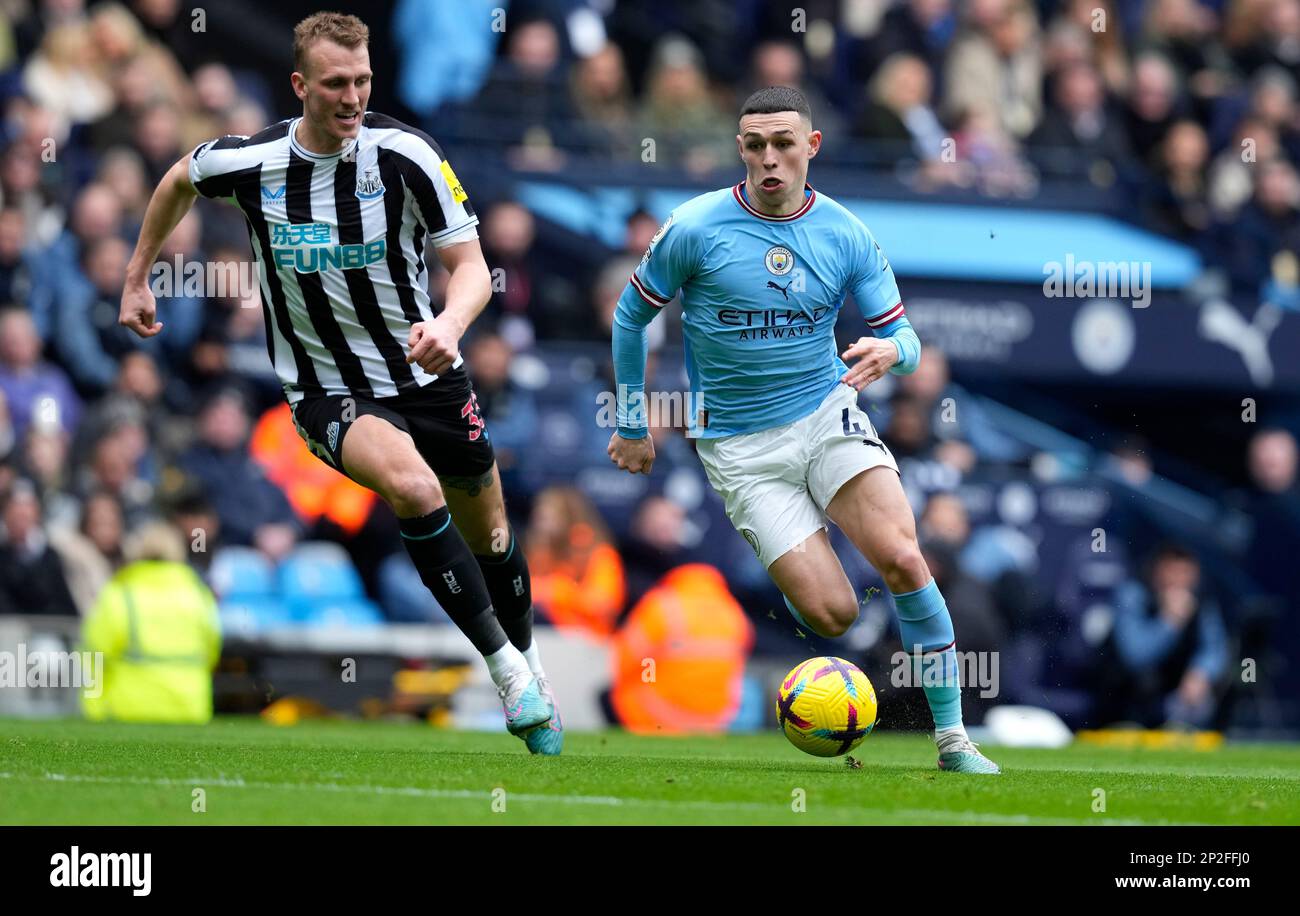 Manchester, England, 4th March 2023. Phil Foden of Manchester City (R ...