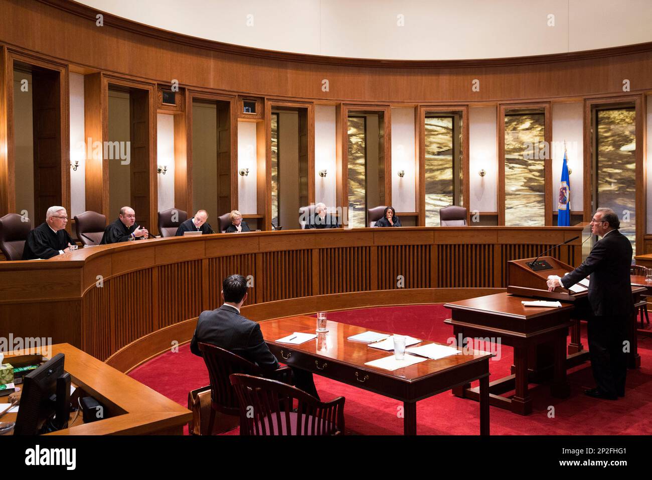 Steven Meshbesher, right,defense attorney for Byron Smith, argues ...