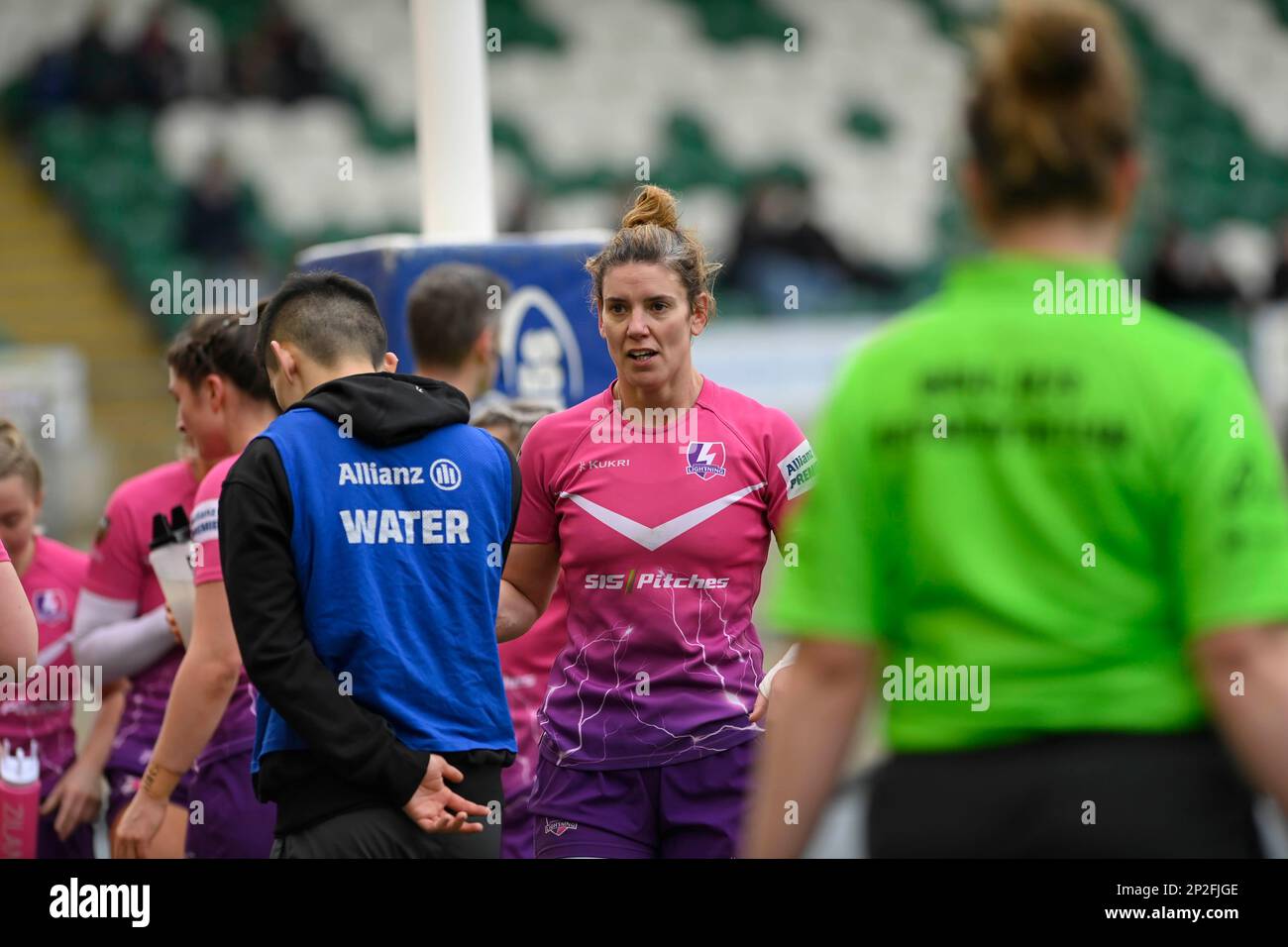 NORTHAMPTON, ENGLAND- Sat-4-2023: Sarah Hunter of LOUGHBOROUGH during ...