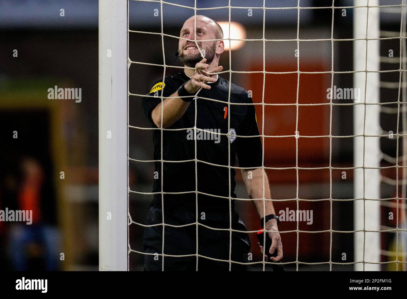VOLENDAM, NETHERLANDS - MARCH 4: assistant referee Kevin Bodde during ...