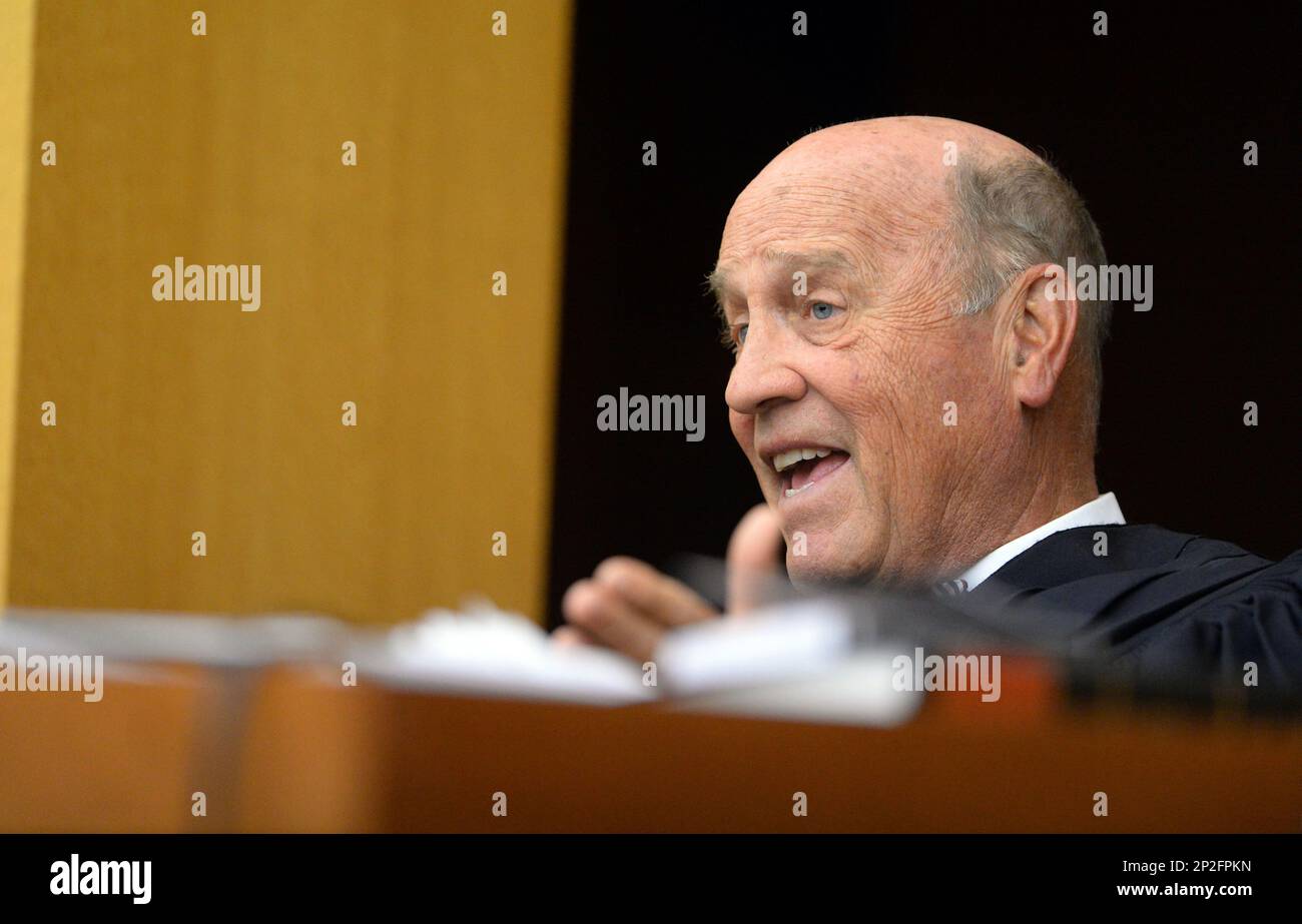 Fulton County Superior Court Judge Jerry Baxter addresses former ...
