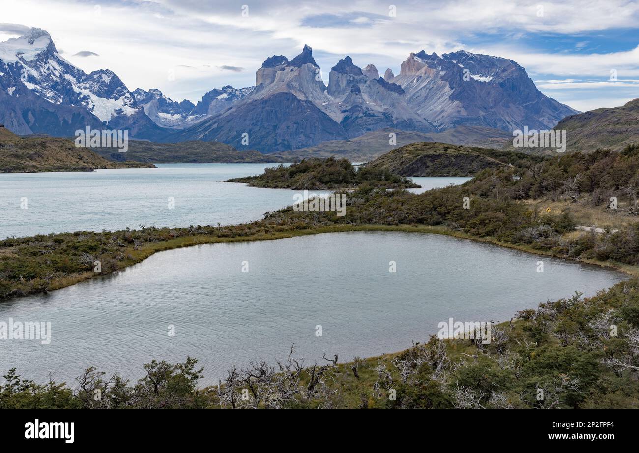 Impressive mountains and a lake with turquoise water at Torres del ...