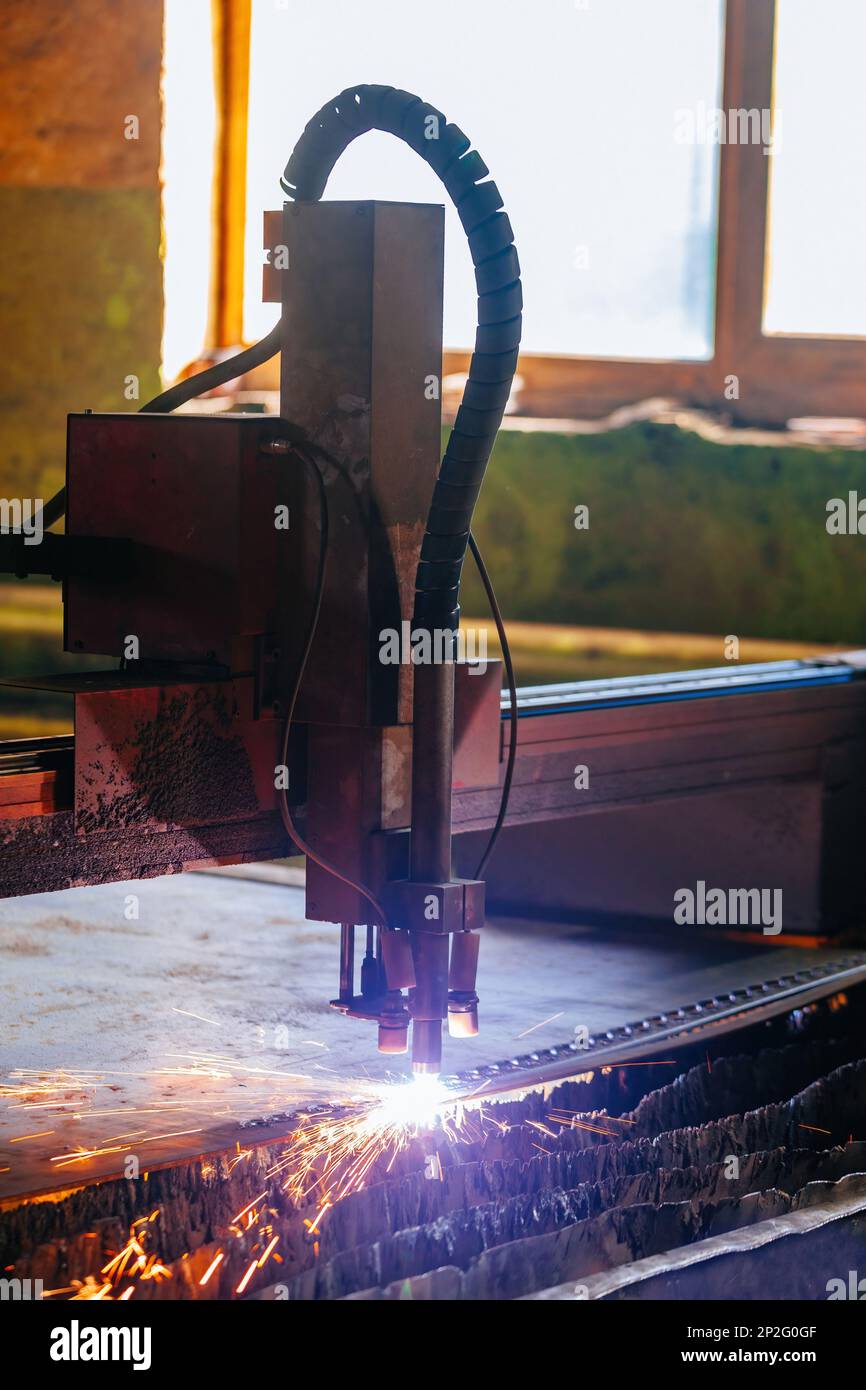 Punching steel beam hi-res stock photography and images - Alamy