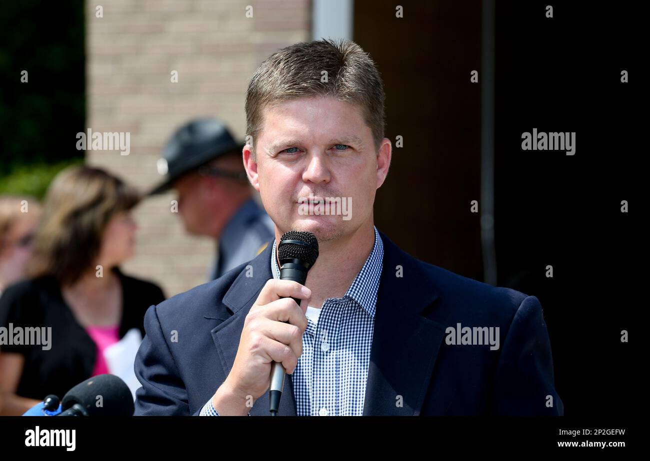 Wdbj shooting hi-res stock photography and images - Alamy