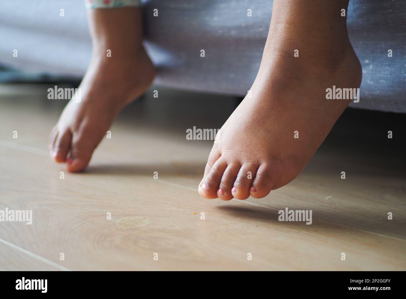 5 year old child girl feet close up Stock Photo - Alamy