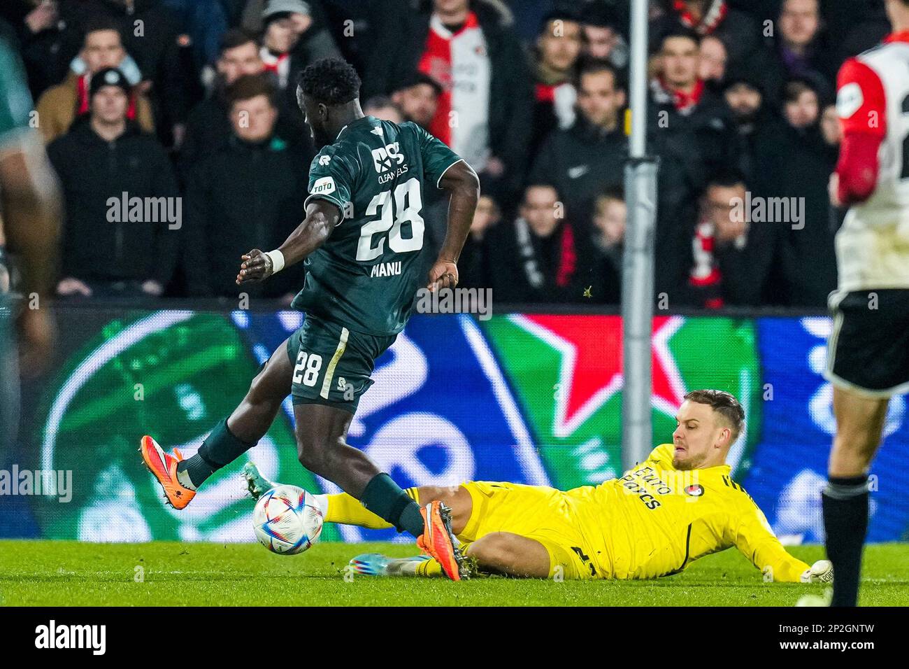 Rotterdam - Elvis Manu of FC Groningen, Feyenoord keeper Timon ...