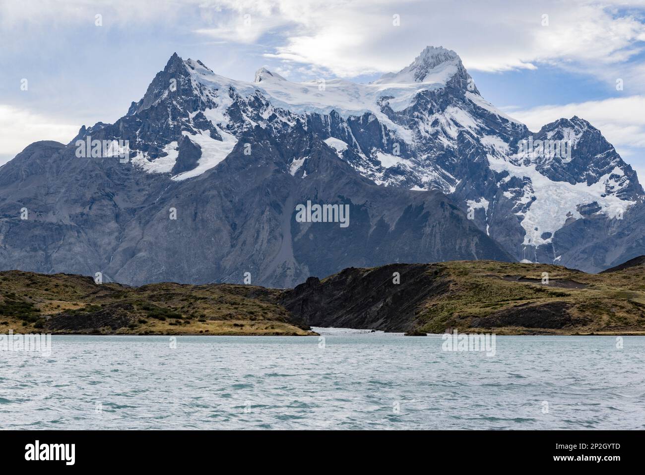 Impressive mountains and a lake with turquoise water at Torres del ...