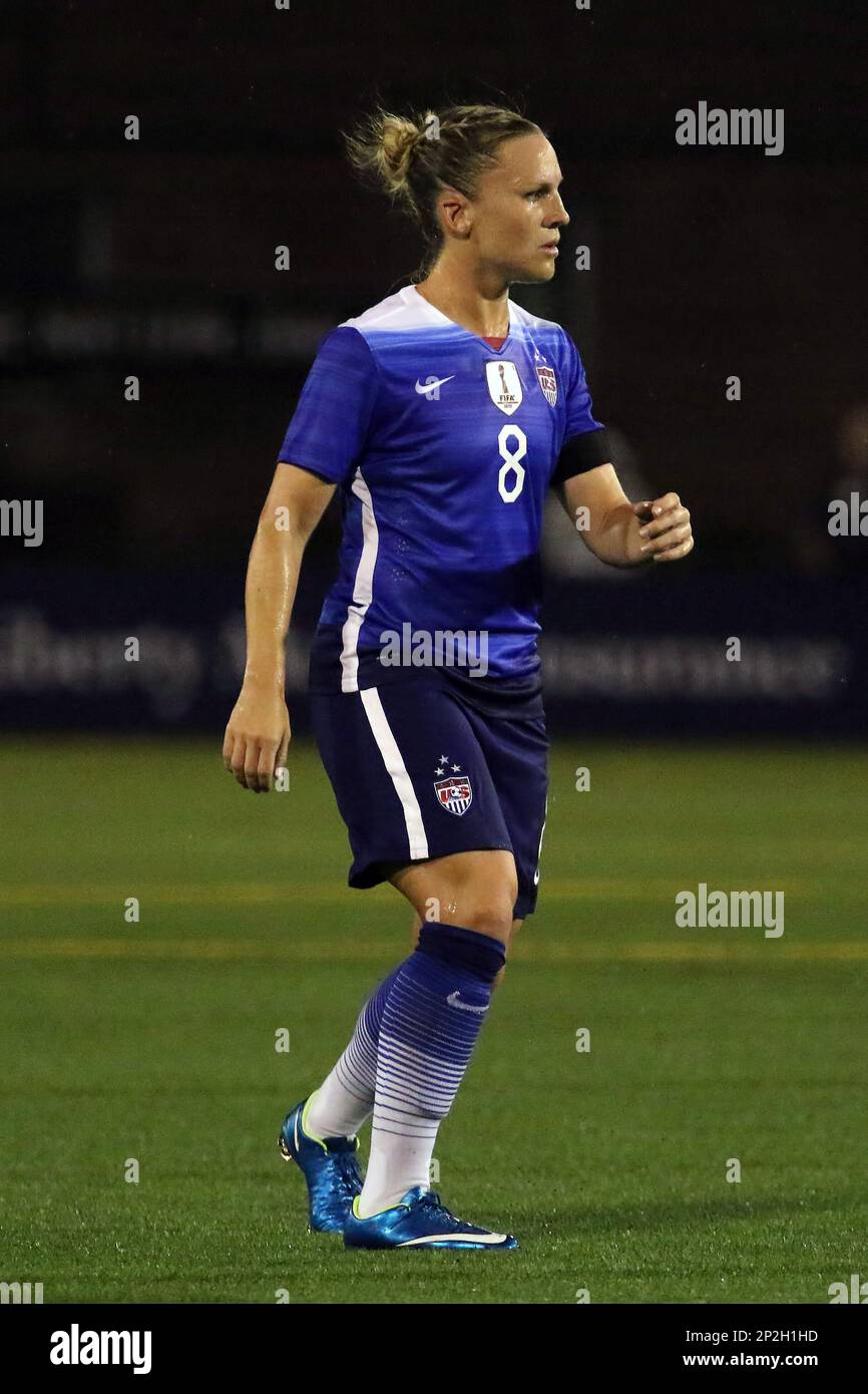 19 August 2015: United States forward Amy Rodriguez (8) in the ...