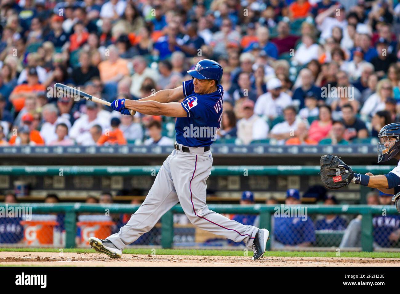 21 AUGUST 2015: Texas Rangers left fielder Will Venable (30) at bat ...