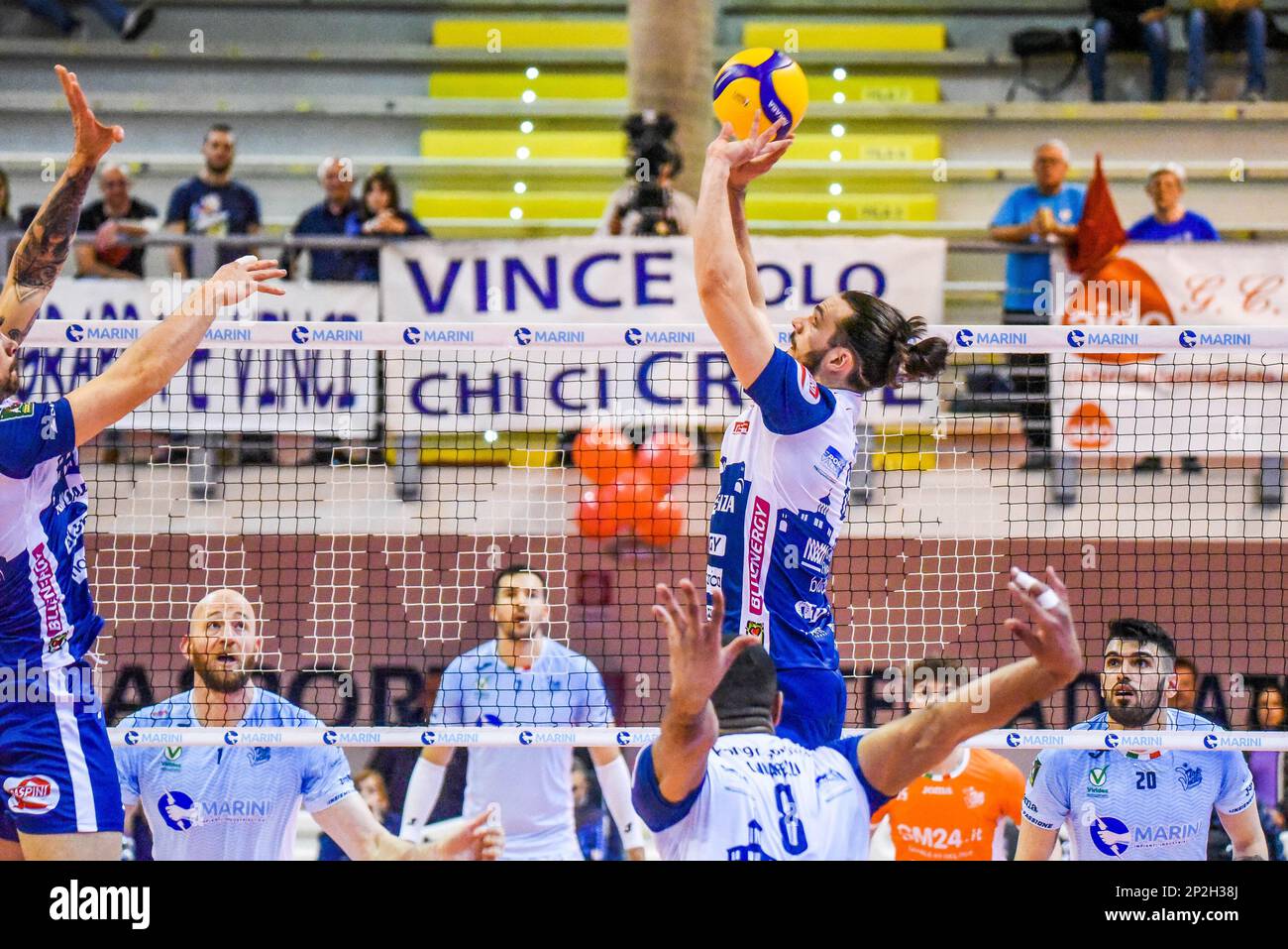 Antoine brizard hi-res stock photography and images - Alamy