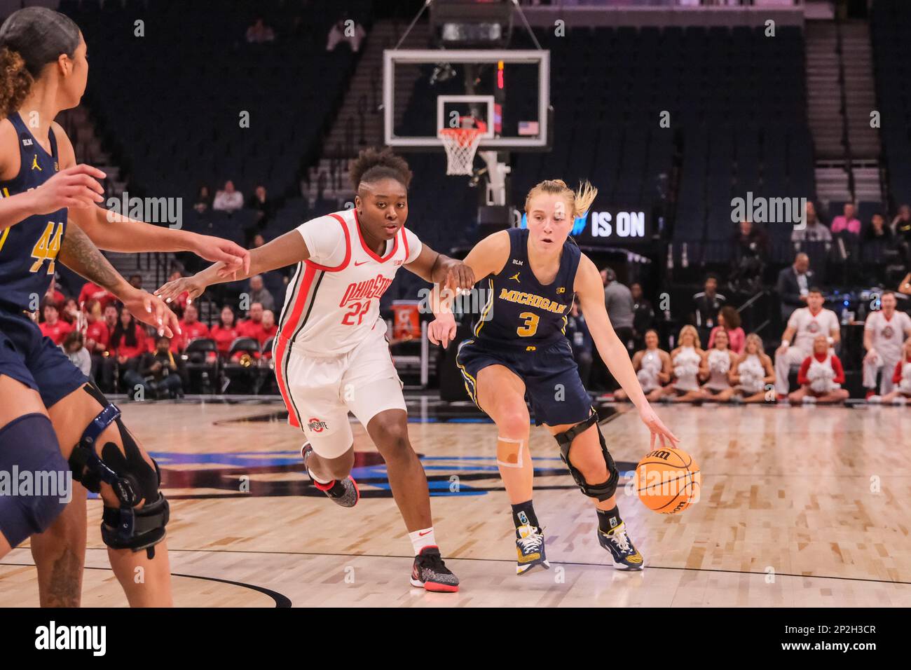 Minneapolis, Minnesota, USA. 3rd Mar, 2023. Michigan Wolverines guard ...