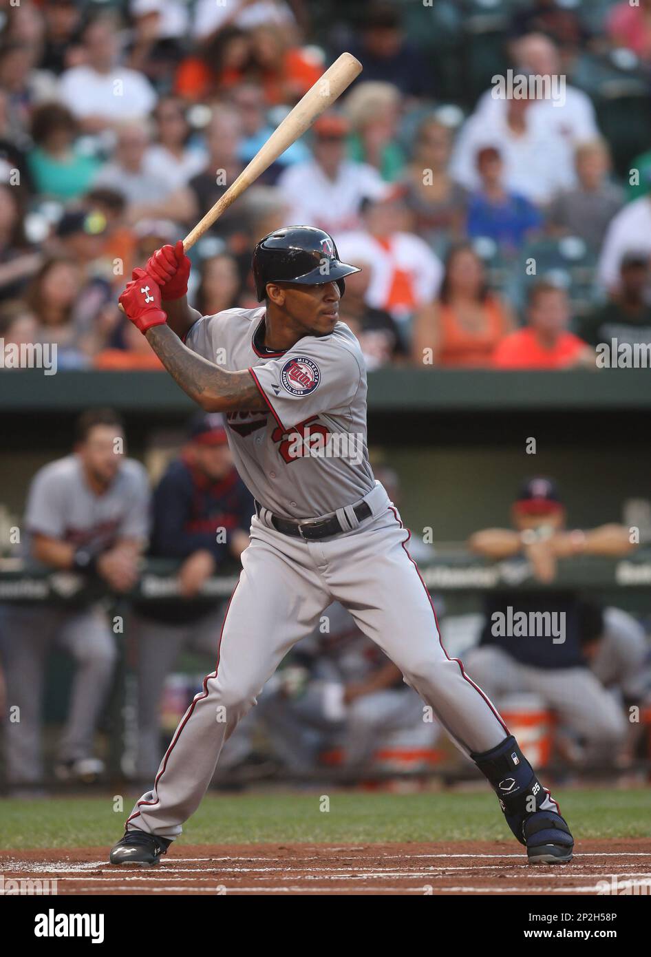 Minnesota Twins CF Byron Buxton (25) at bat. Minnesota Twins vs ...