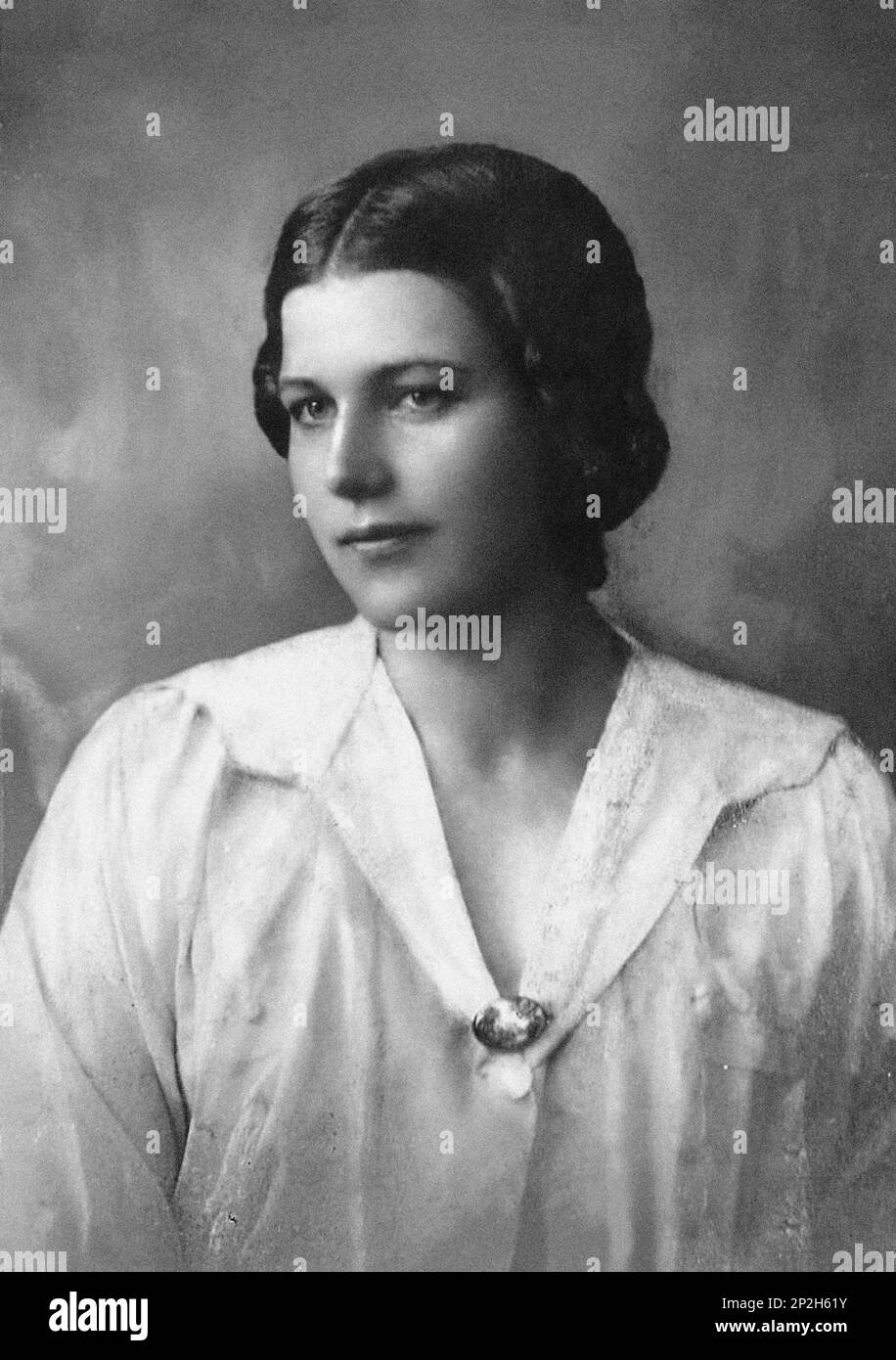 Portrait of Larissa Reisner (1895-1926). Private Collection Stock Photo ...