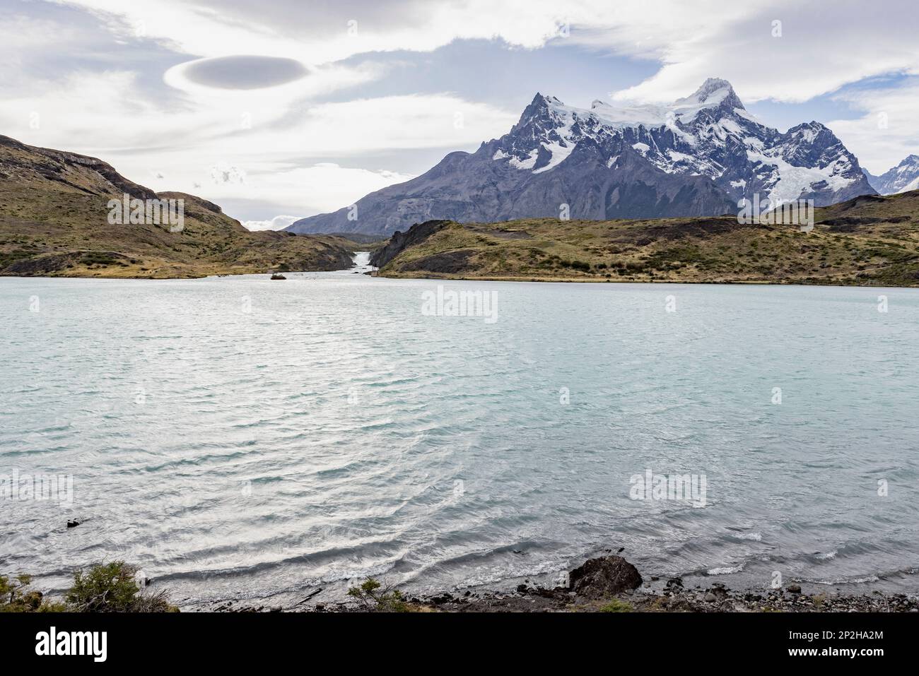 Impressive mountains and a lake with turquoise water at Torres del ...