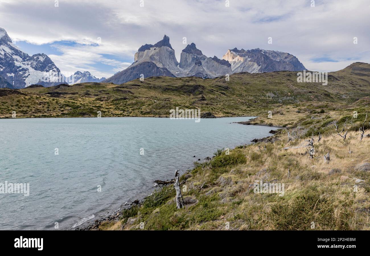 Impressive mountains and a lake with turquoise water at Torres del ...