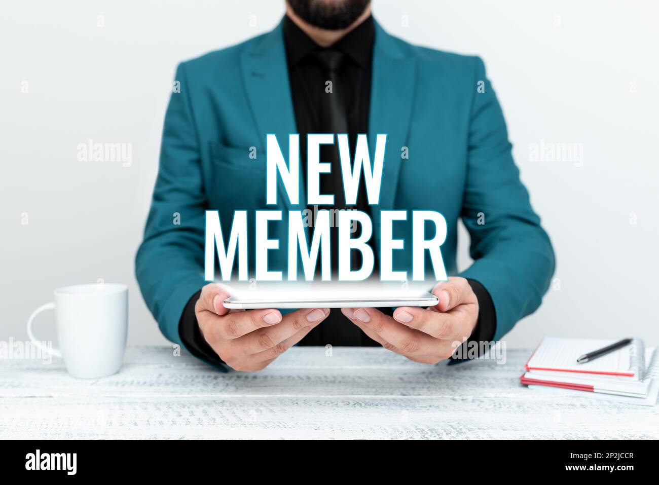 Inspiration showing sign New Member. Business overview recruiting ...