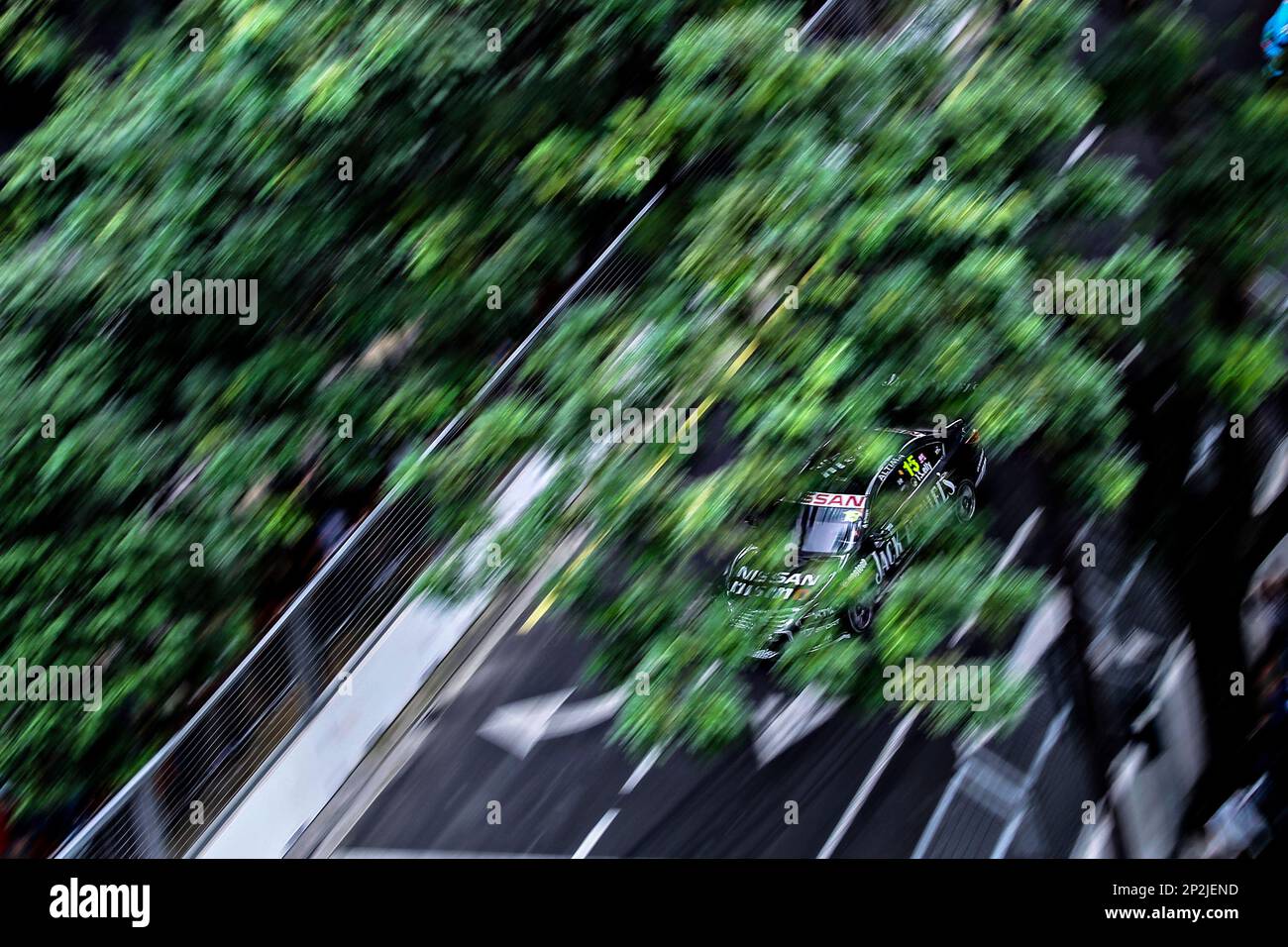 09 Aug 2015: Todd Kelly of Nissan Motorsports in action during V8 ...