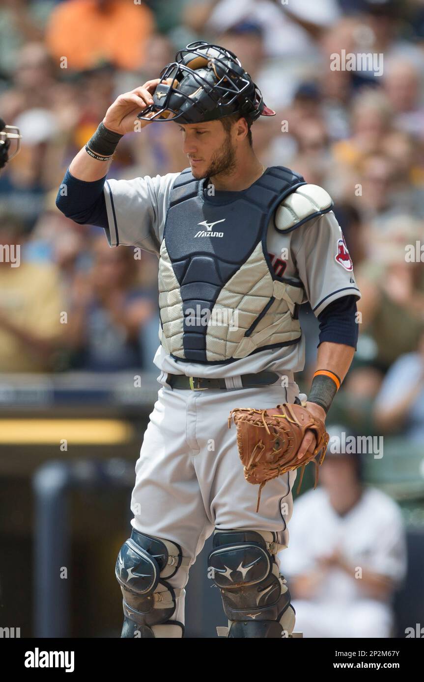 July 22, 2015: Cleveland Indians catcher Yan Gomes #10 in action during ...