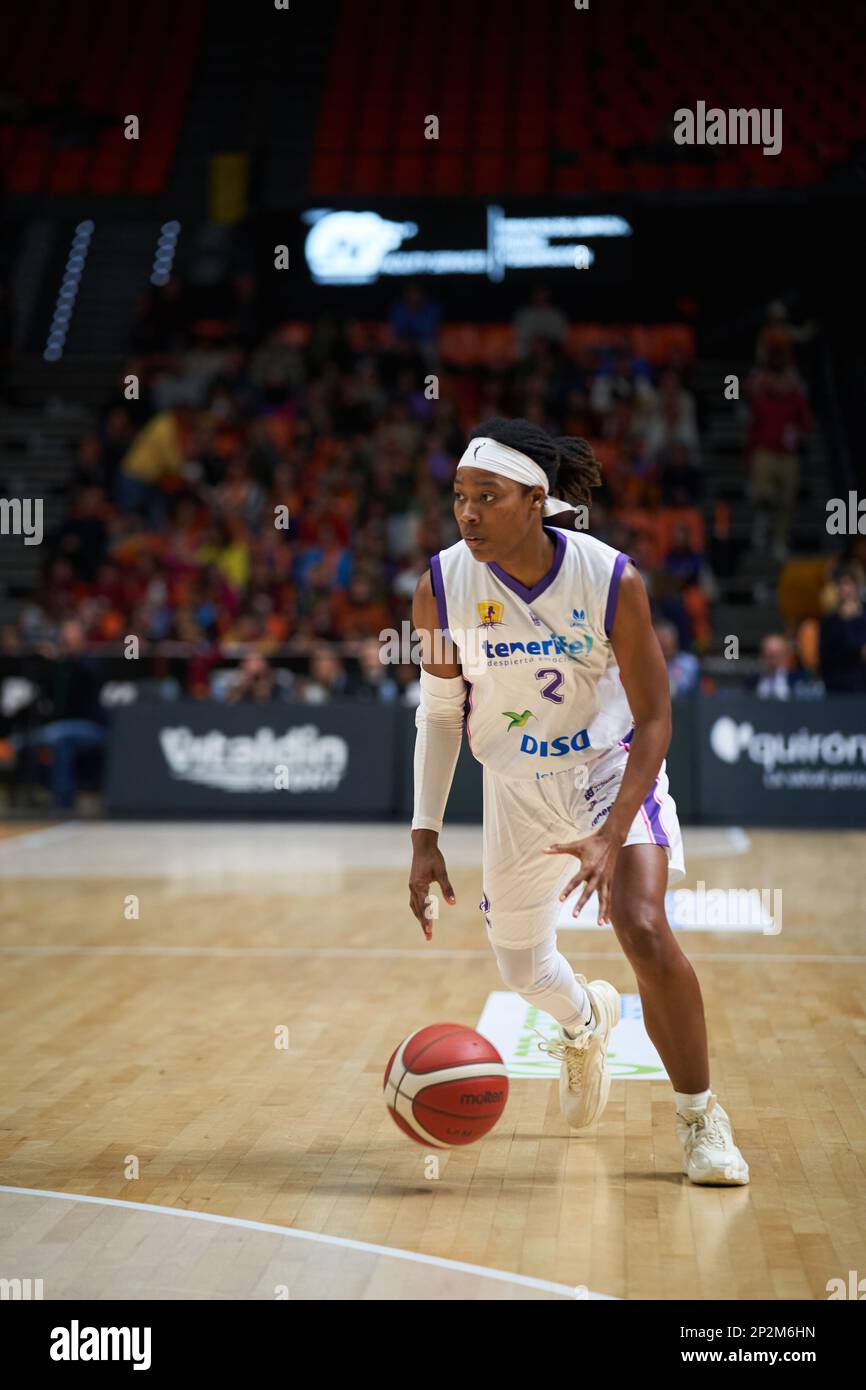 Aisha sheppard hi-res stock photography and images - Alamy