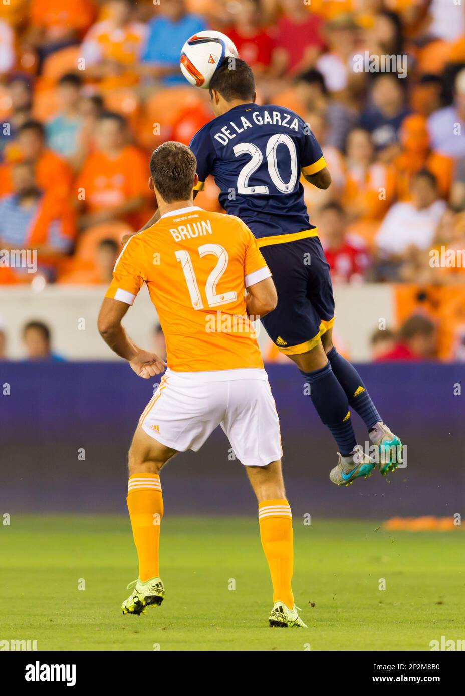 July 25, 2015: Houston Dynamo forward Will Bruin (12) and Los Angeles ...
