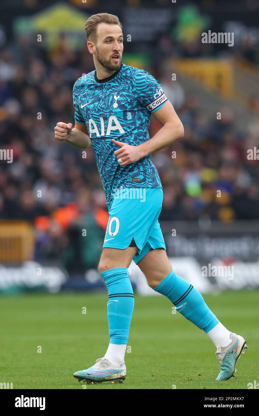 Harry Kane #10 of Tottenham Hotspur during the Premier League match ...
