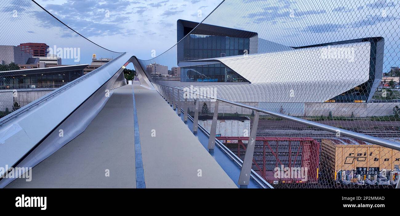 Pedestrian Park Union Bridge connecting America the Beautiful Park with ...