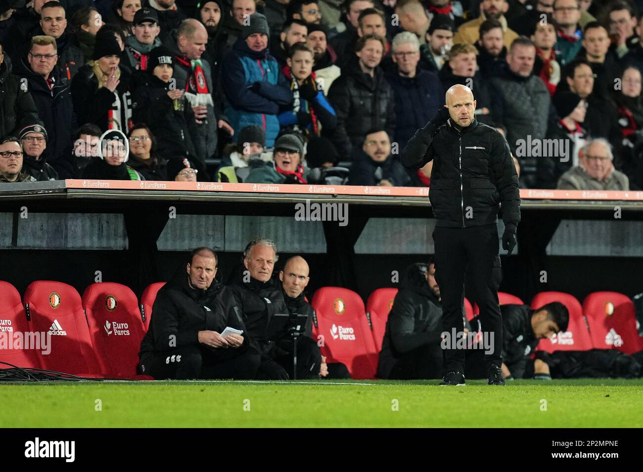 Dennis van de ree hi-res stock photography and images - Alamy