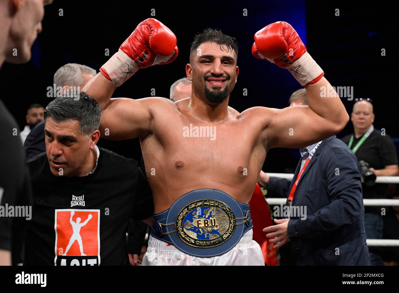 Bochum, Germany. 04th Mar, 2023. Boxing: professionals, European ...