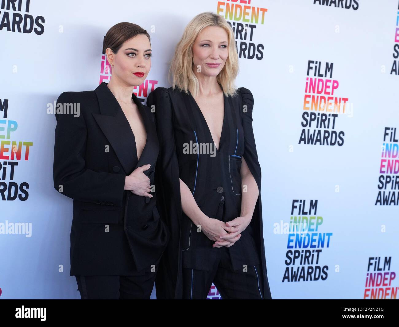 Aubrey plaza and cate blanchett hi-res stock photography and images - Alamy