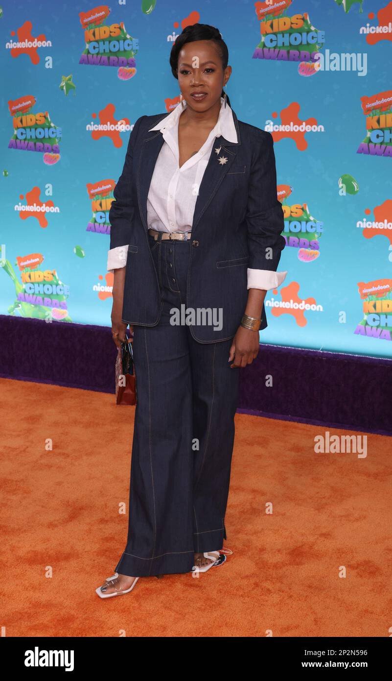 Marci T House arrives at the Nickelodeon Kids' Choice Awards on ...