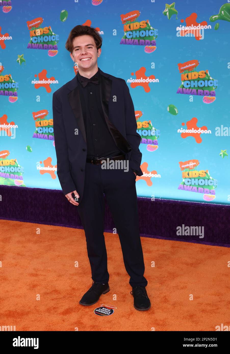 JT Casey arrives at the Nickelodeon Kids' Choice Awards on Saturday ...