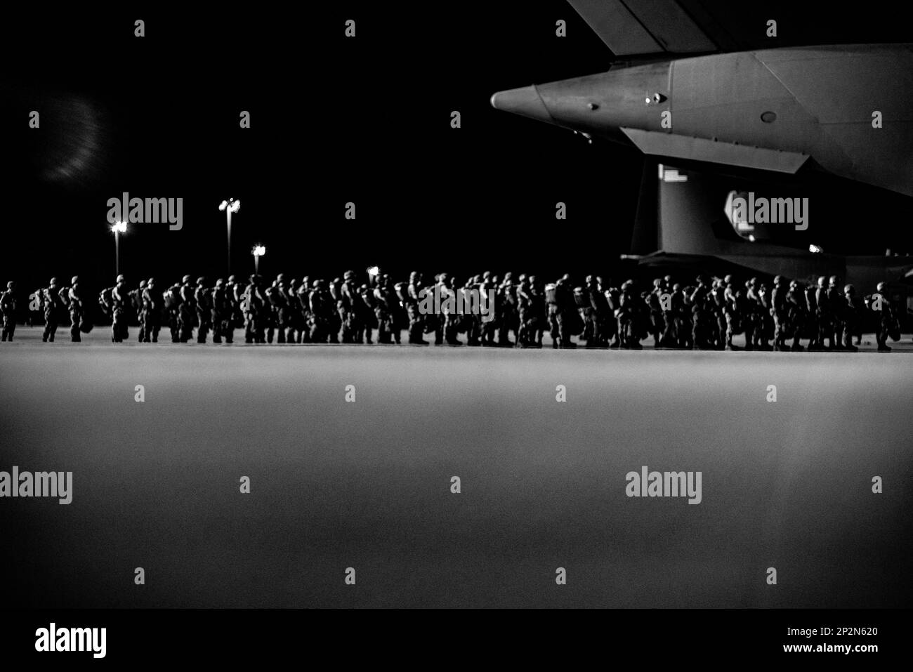 Paratroopers of the 2nd Brigade Combat Team, 82nd Airborne Division ...