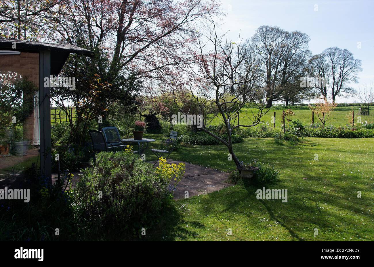 Spring garden in rural Lincolnshire Stock Photo - Alamy